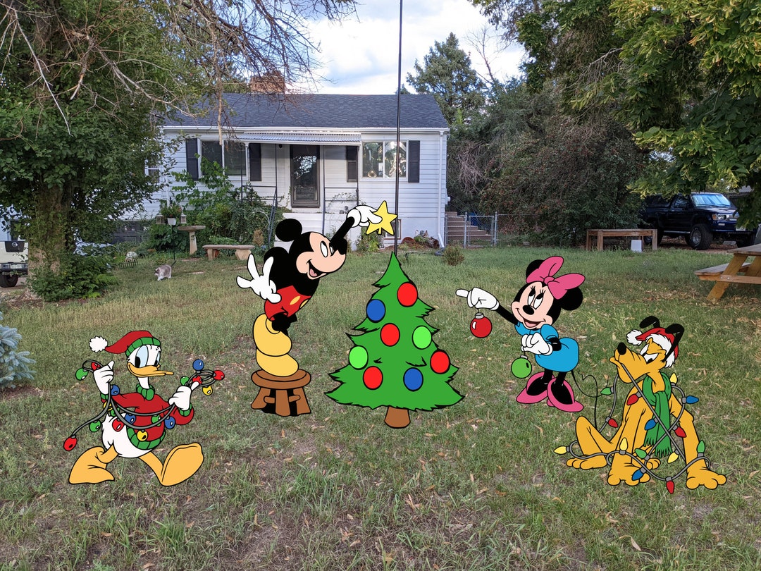Mickey Christmas Tree Yard Art Set - Etsy