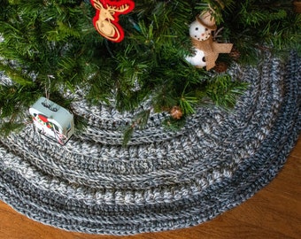 Handmade Crocheted Tree Skirt - Etsy