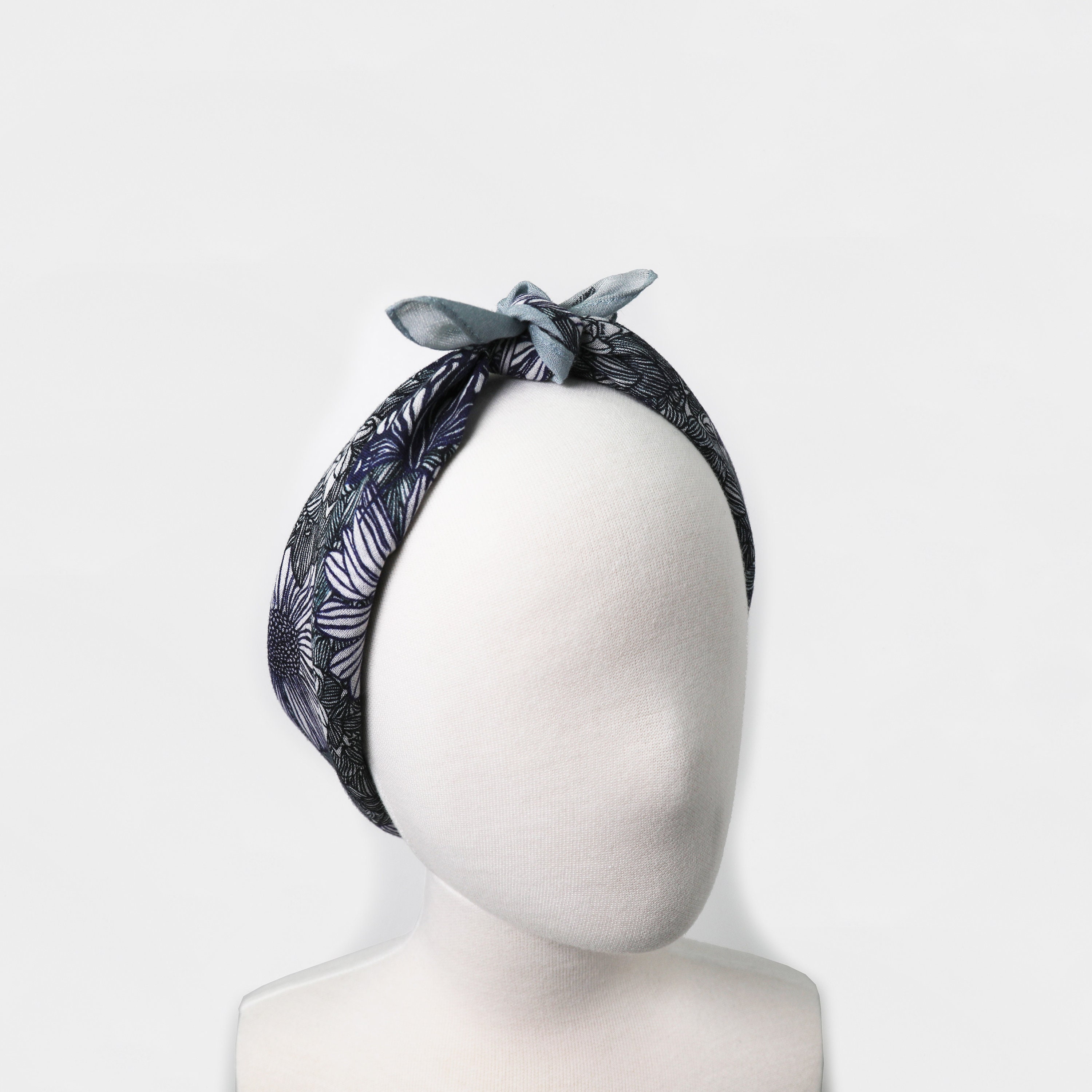 Daisy Butterfly Cotton Bandana - Etsy