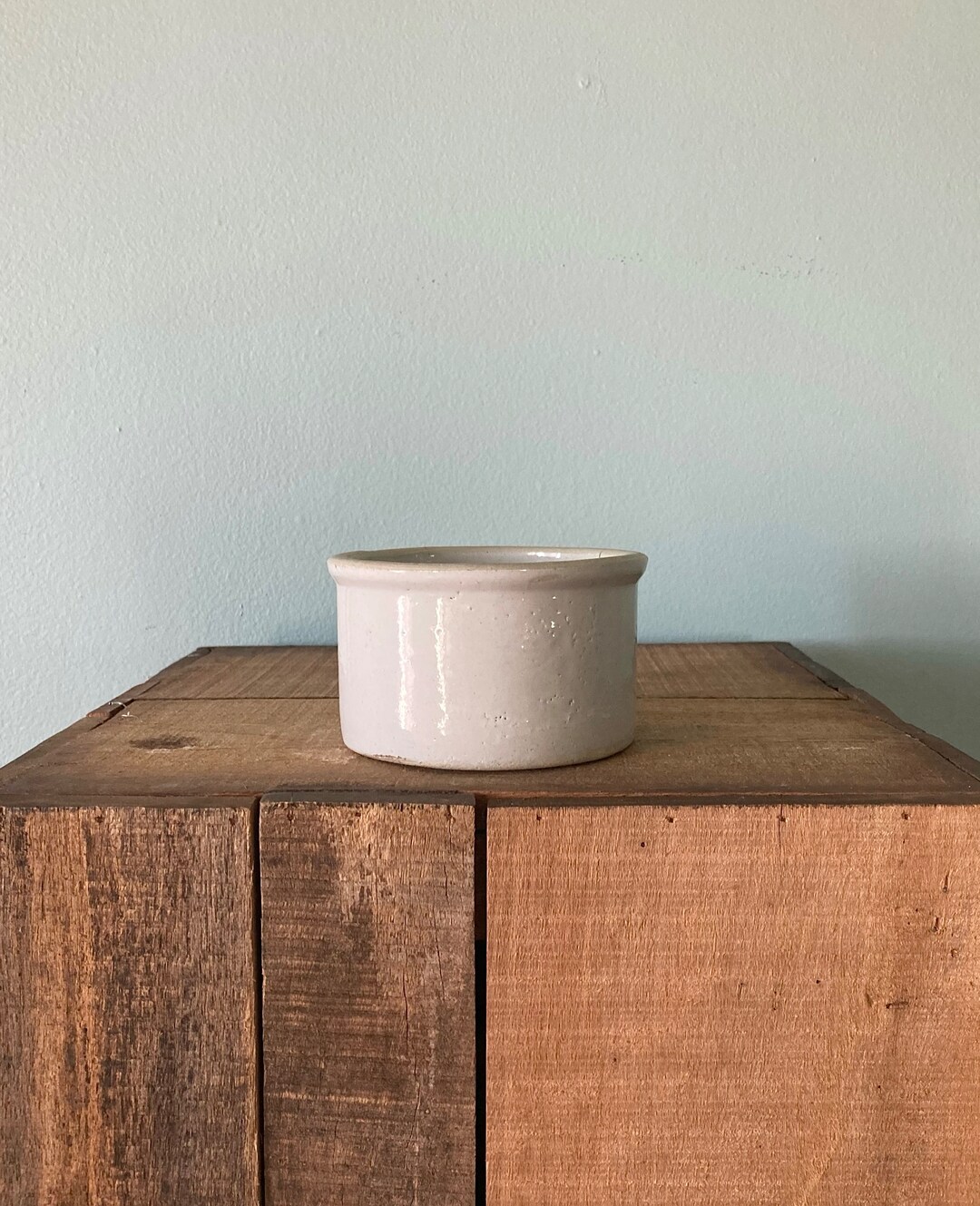 Vintage Cream Stoneware Crock With Lip - Etsy