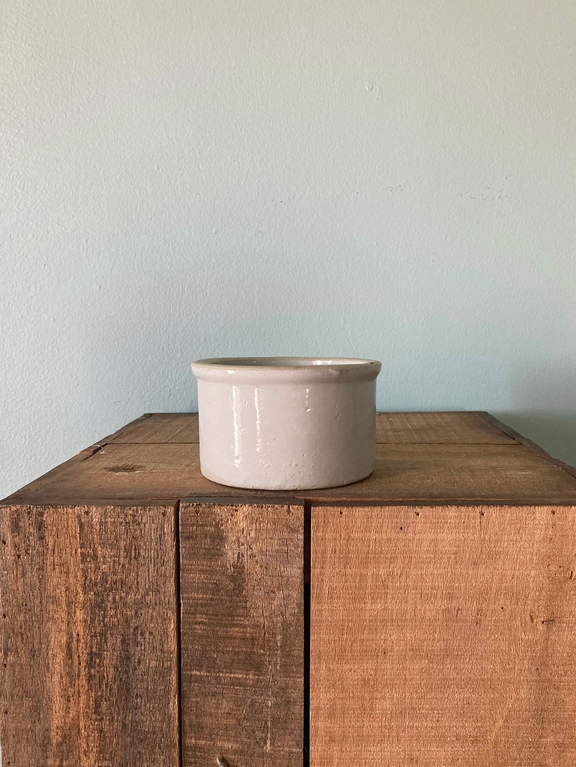 Vintage Cream Stoneware Crock With Lip - Etsy