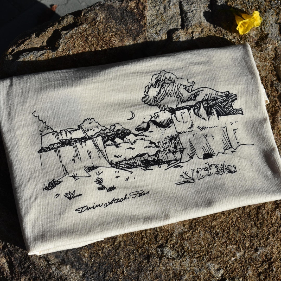 Red Dead: Twin Stack Pass Crewneck - Etsy