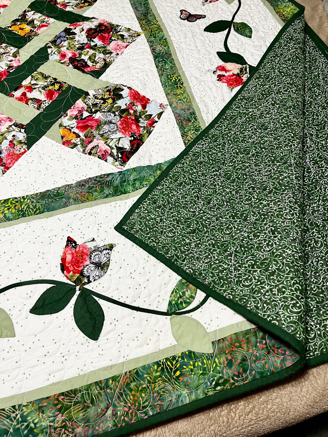 Handmade Quilt - Etsy