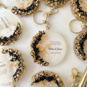Wedding Favors Epoxy Keychain for Guest, Save the Date Keychain,wedding ...