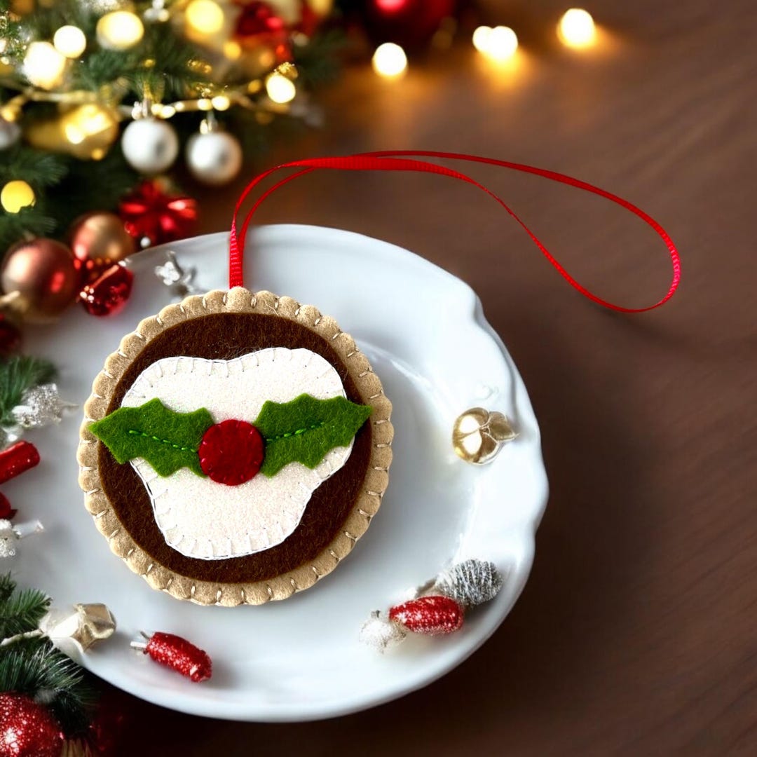 Iced Mince Pie Merino Wool Felt Tree Decorations, Felt Ornament ...