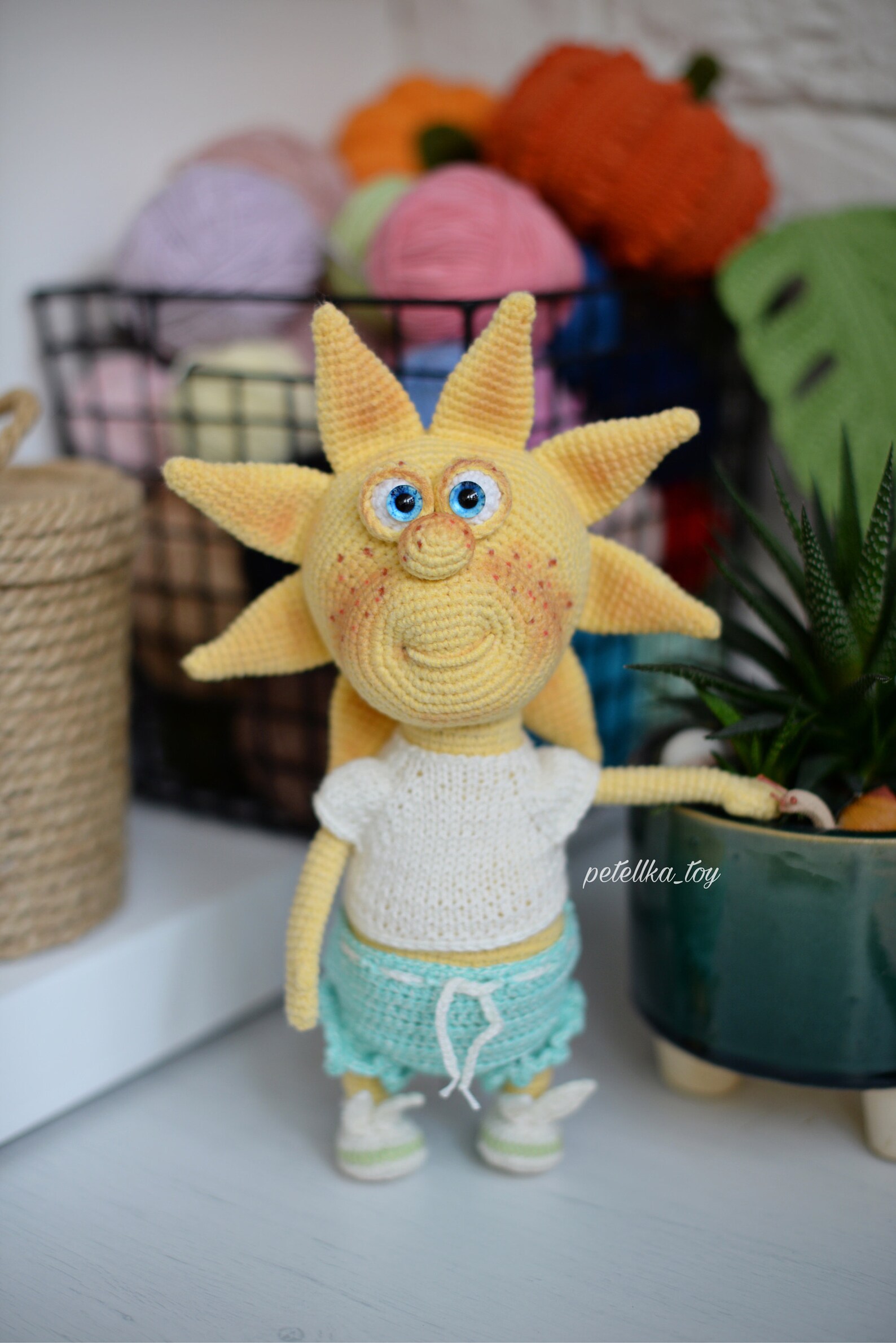 Crochet PATTERN Sun, Amigurumi Sunny Doll, Summer Flower Sun in a Coat ...