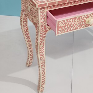 Bone Inlay Pink Console Table , Bone Inlay Computer Table , Bone Inlay ...