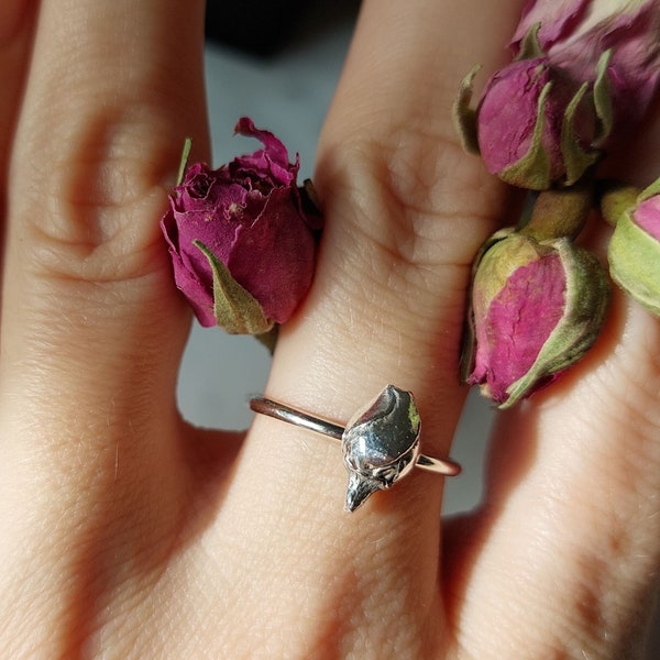 Bud Ring - Etsy