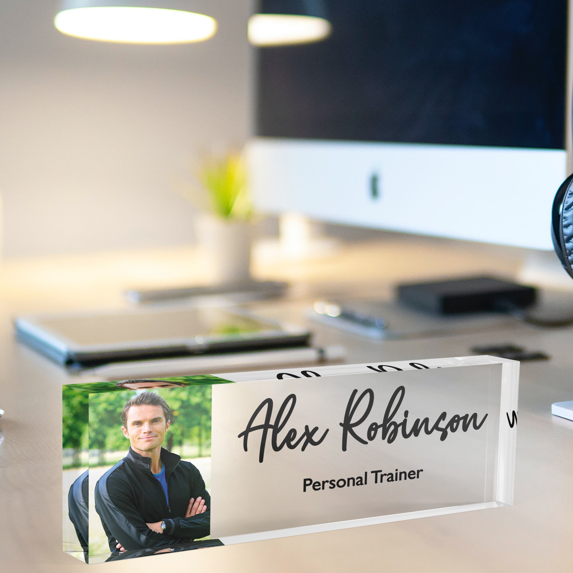 Customized Desk Name Plate With Photo, Name Plate for Staff, Promotion ...