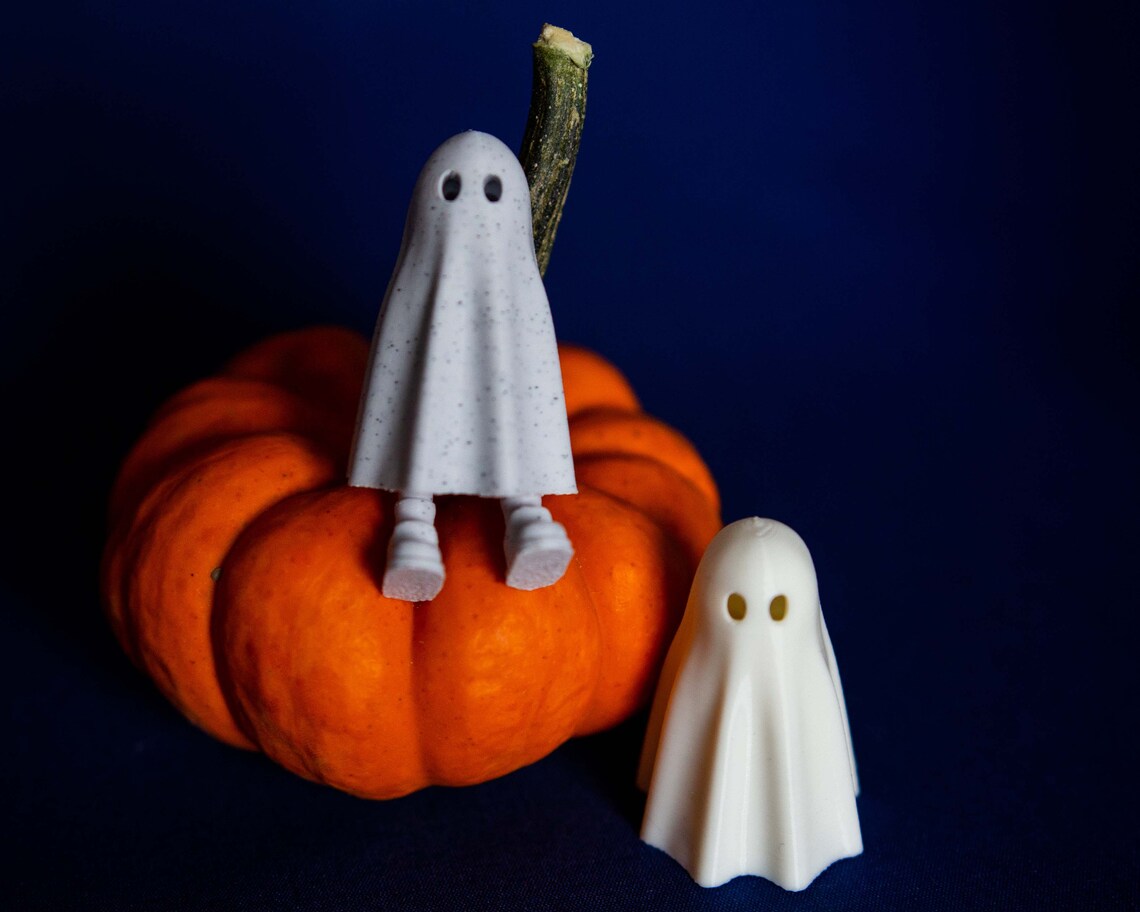 Spooky Ghost With Hidden Legs 3D Printed Cute Halloween Ghost - Etsy UK