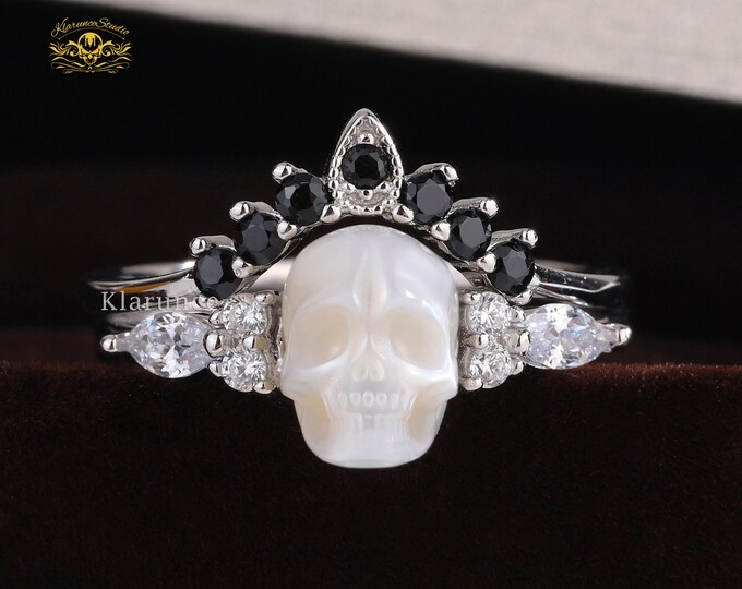 Black Gothic Ring With Onyx Stone, Dark Academia Aesthetic Jewelry With ...