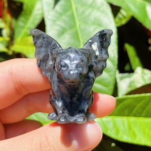 1.5 Inches Crystal Gargoyle Statue, Hand-carved Gargoyle Statue ...