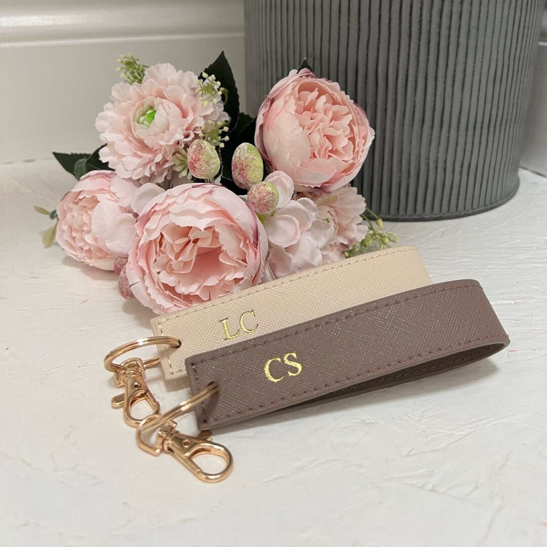 Buy Personalised Loop Keyring for Her for Gift for Her for Birthday ...