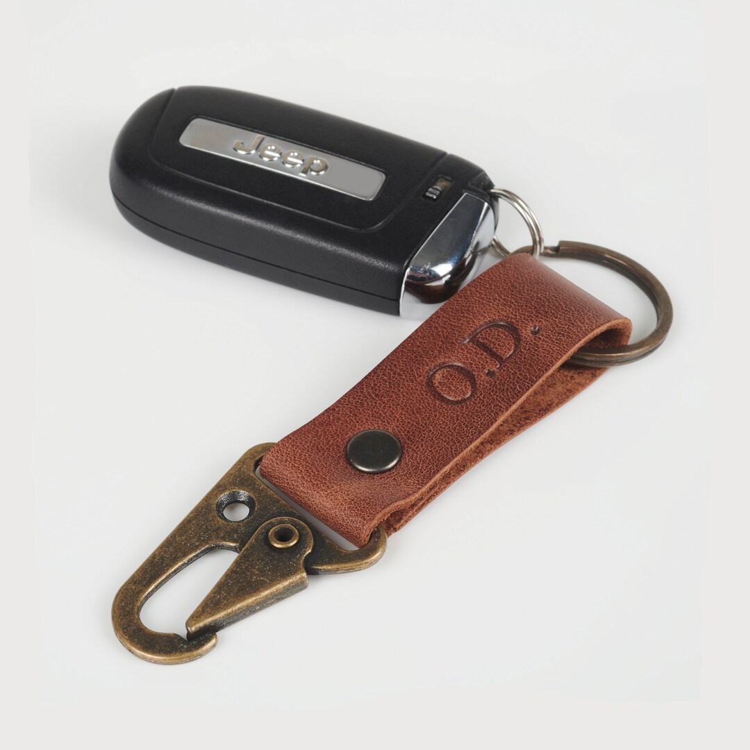 Handmade Leather Keychain: Personalized Engraved Key Fob With Carabiner ...