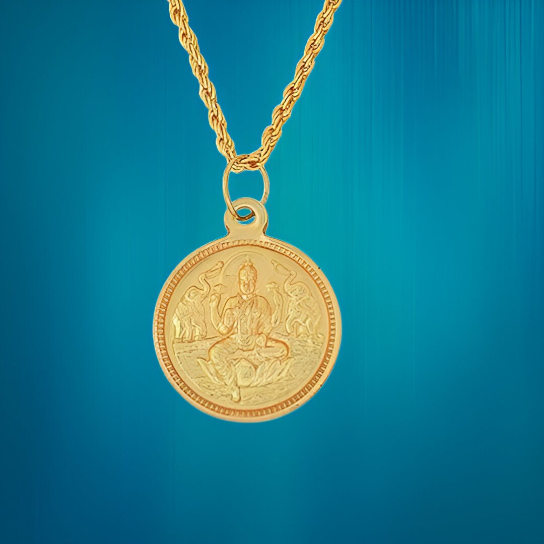 Gold Plated Devi Maa Goddess Lakshmi (laxmi Mata) Shri Yantra Kawach ...