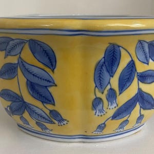 Chinoiserie Blue and Yellow Porcelain Planter Cachepot - Etsy