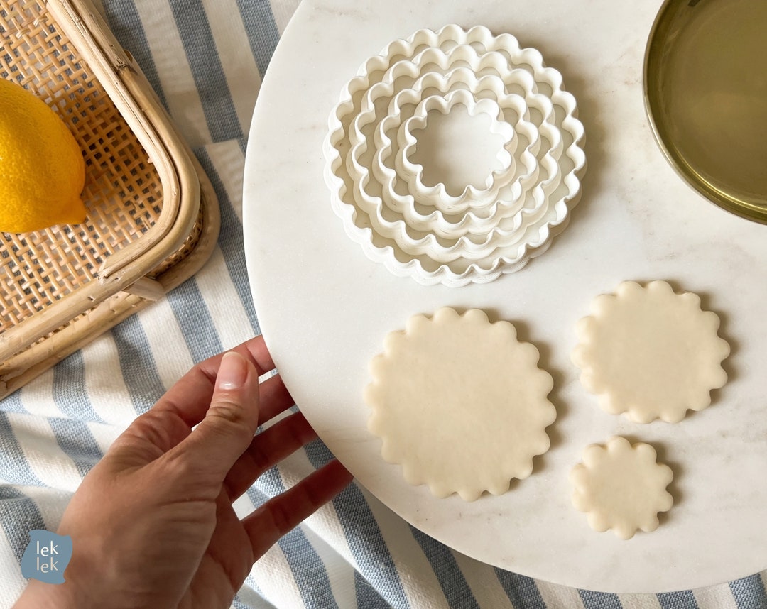Scalloped Circle Cookie Cutter Scalloped Circle Fondant Cutter, Polymer ...