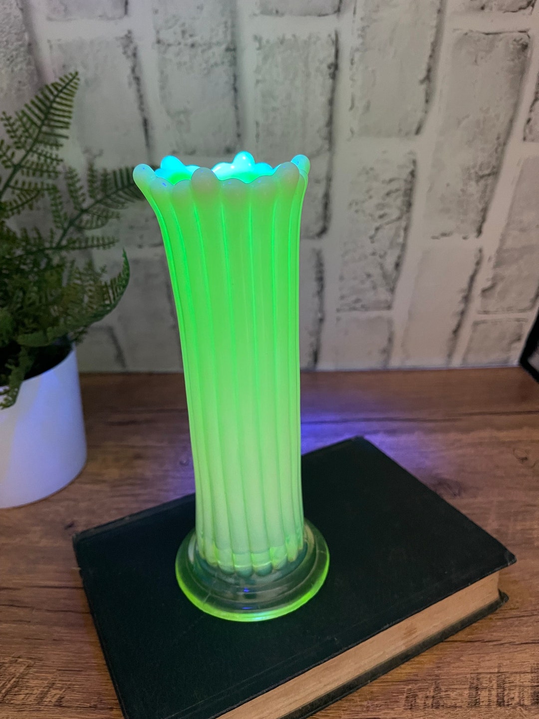 Antique Model Flint Vaseline Uranium Vase With Many Ribs - Etsy