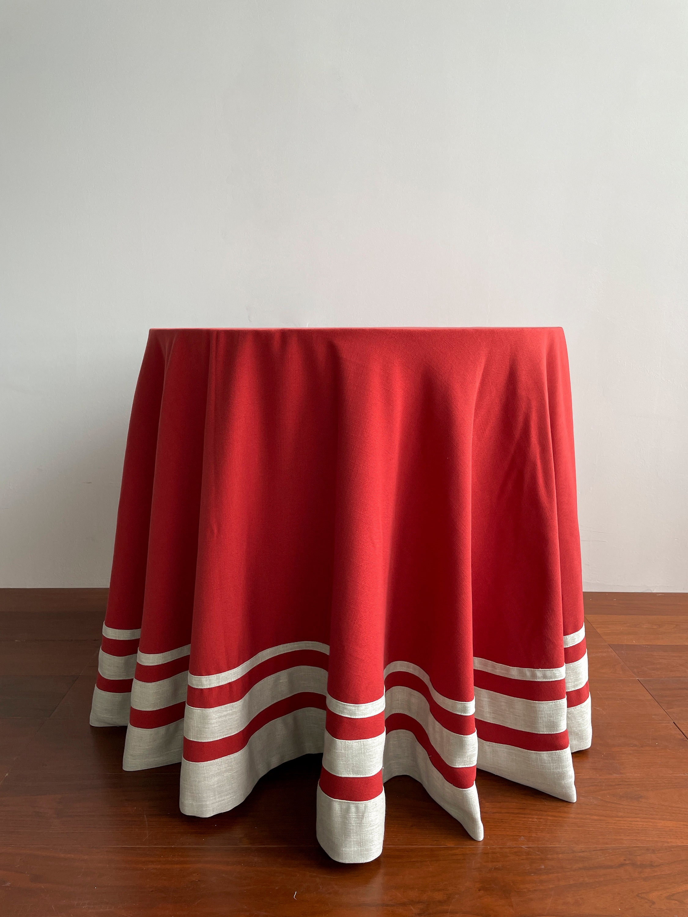 Red Cotton Colorblock Table Skirt, Ruffled Tablecloth, Hexagonal Table ...