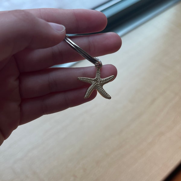 Starfish Keychain - Etsy