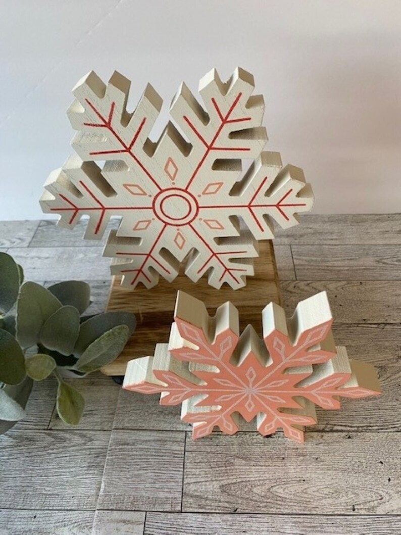 Stand Alone Wooden Snowflake Set - Etsy