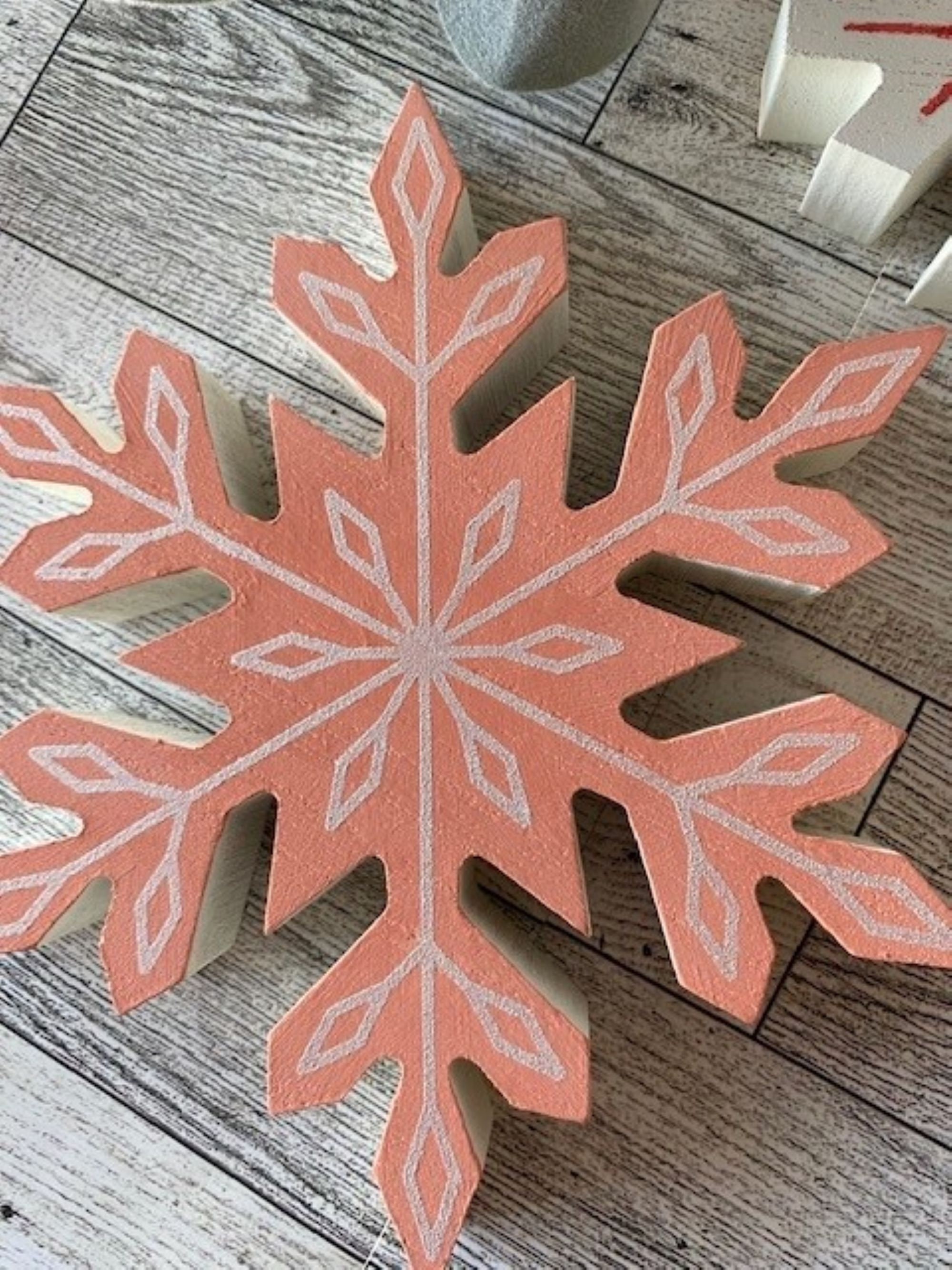 Stand Alone Wooden Snowflake Set - Etsy