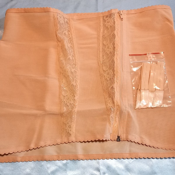 Vintage Garter Belt - Etsy