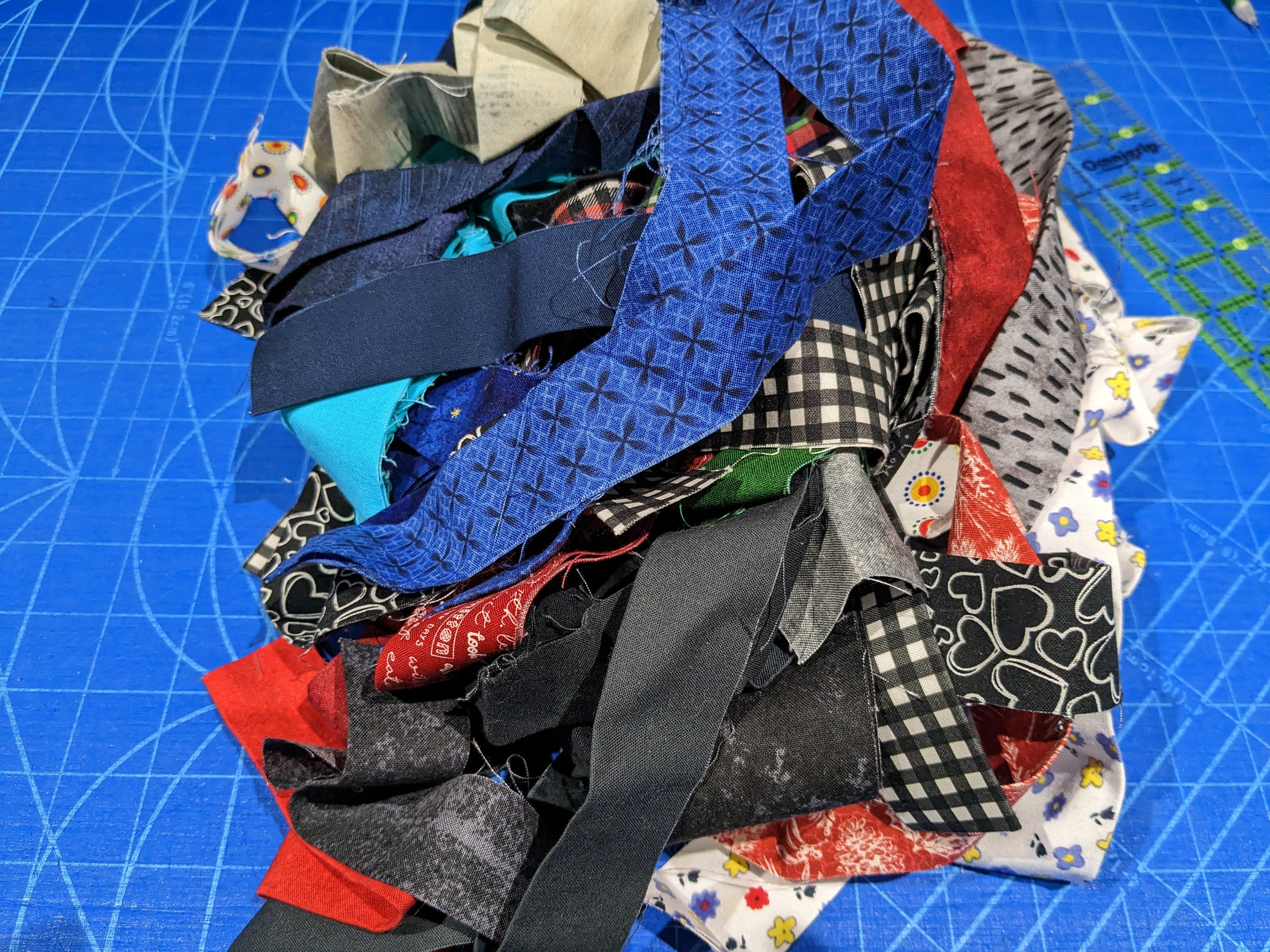 Digital Scrap Buster Quilt Pattern - Small Pieces Quilt Block Pattern ...