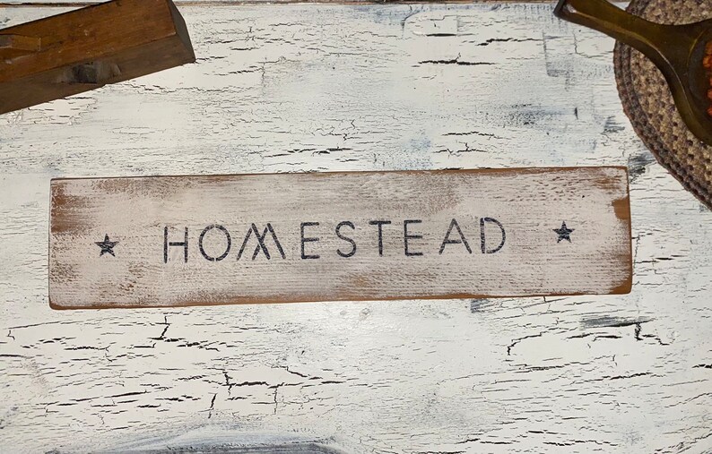 Homestead Sign Primitive Aged Wood Sign Rustic Gift - Etsy