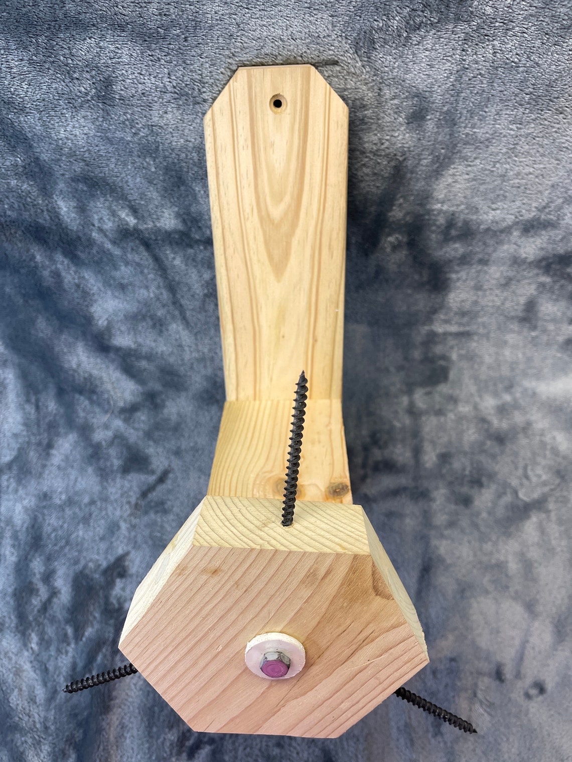 Have Fun Watching Your Squirrels Eat From This Three Corn Cob Spinning ...