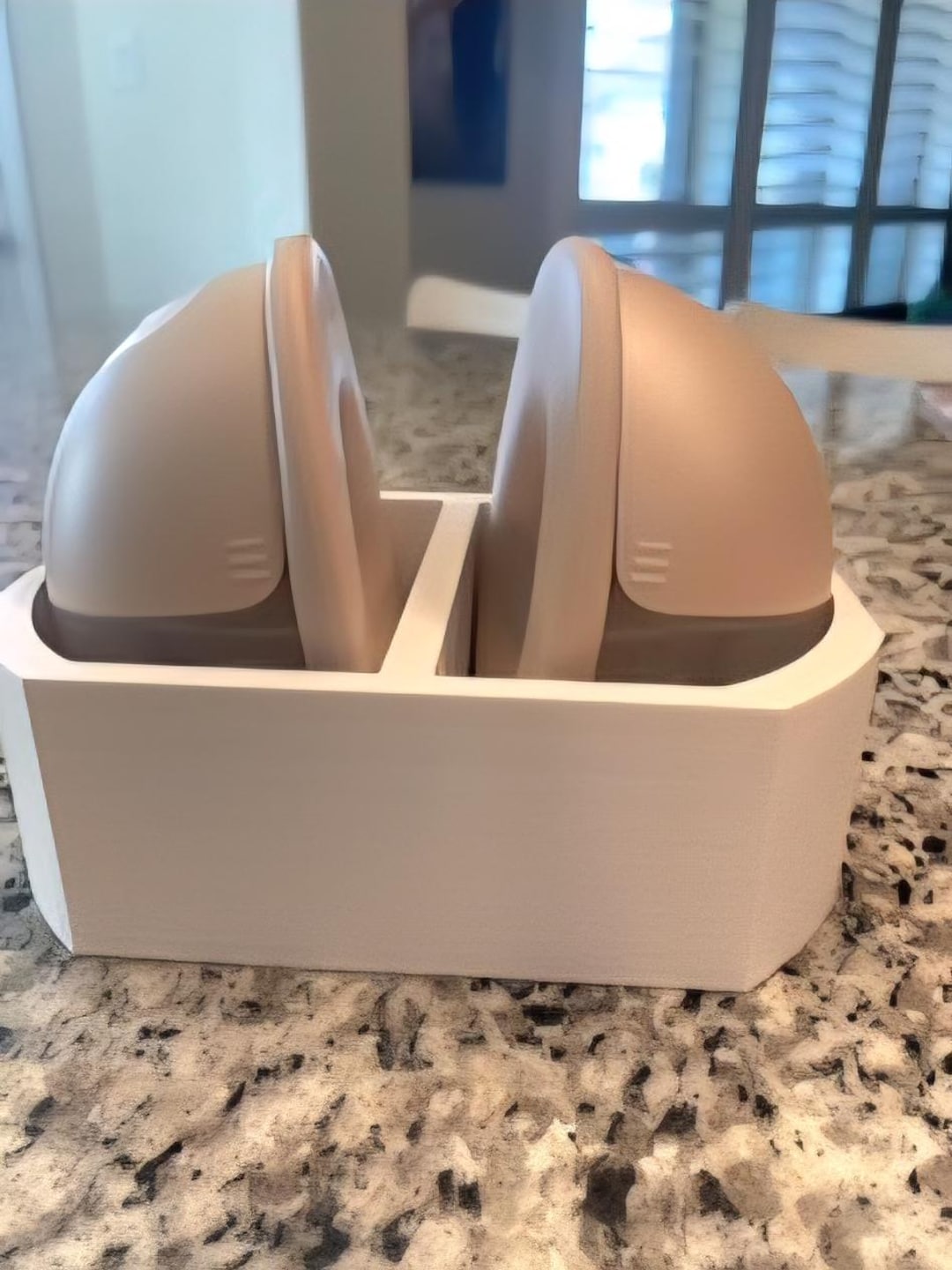Hands-free Breastmilk Collection Cup Stand: Elvie, Eufy, Willow Go ...