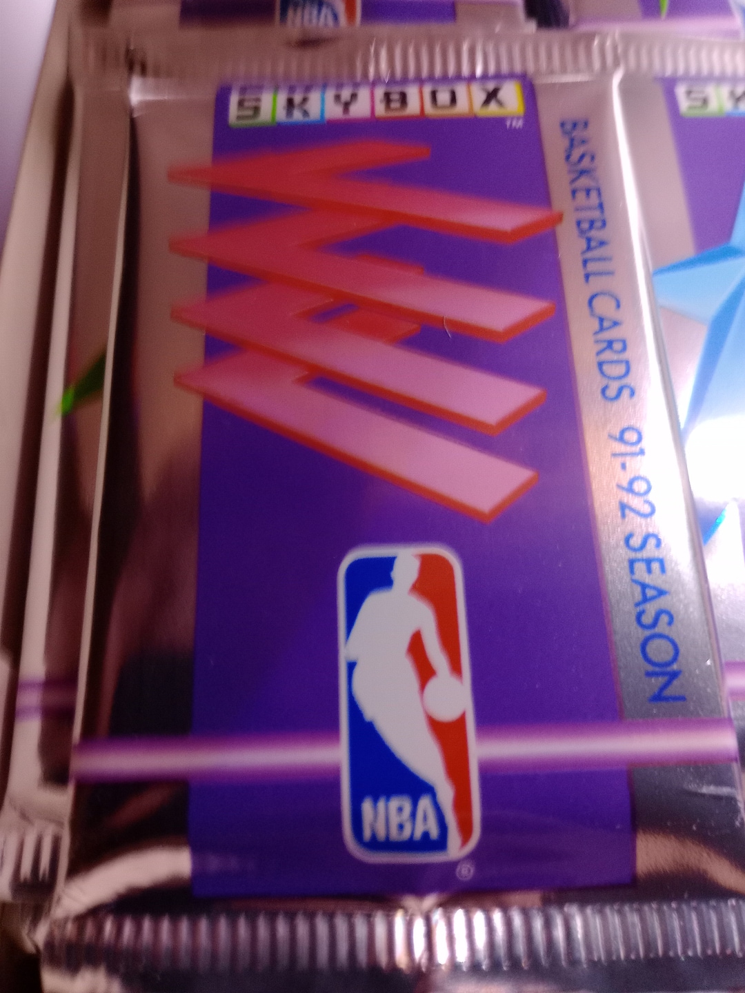NBA Skybox 1991-92 Series 1 Basketball Cards Factory Sealed - 1 Pack ...