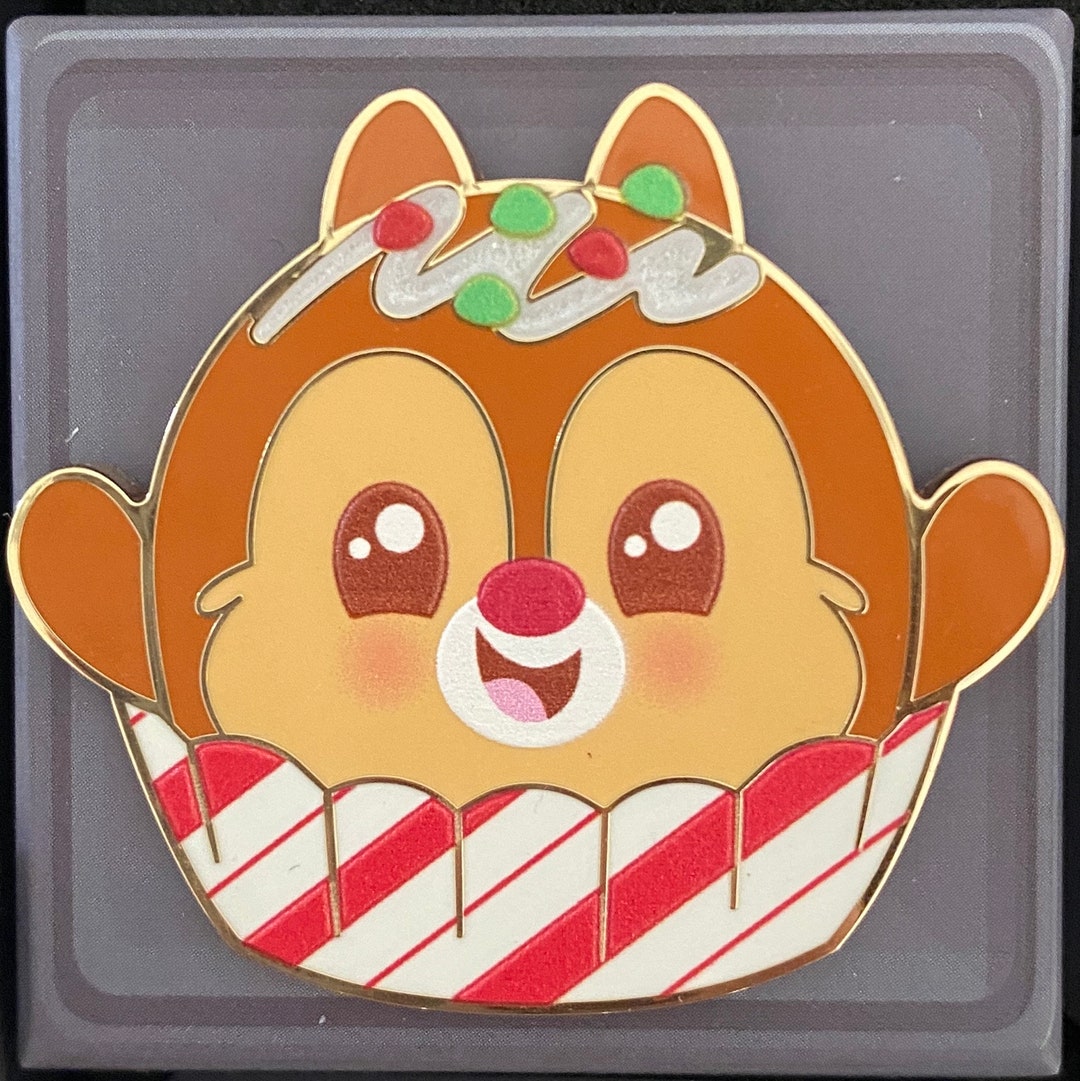 Limited Edition Disney Munchling Christmas Pins, Disney Pins ...