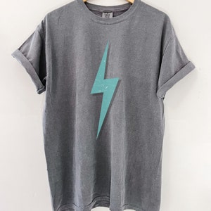 Lightning Bolt T-shirt, Comfort Colors Aesthetic Lightning Bolt Shirt ...