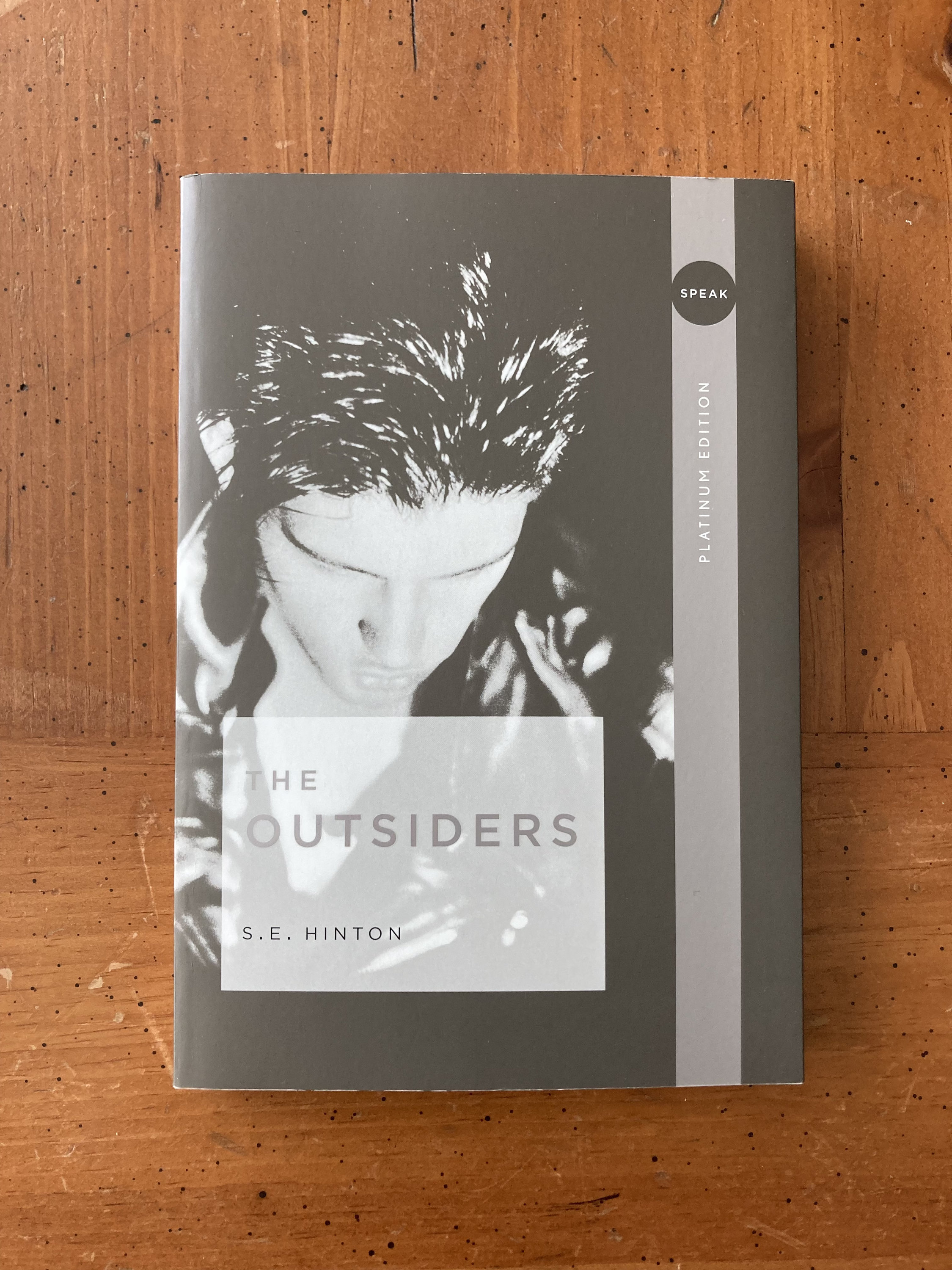 The Outsiders by S.E. Hinton 2000s Paperback - Etsy