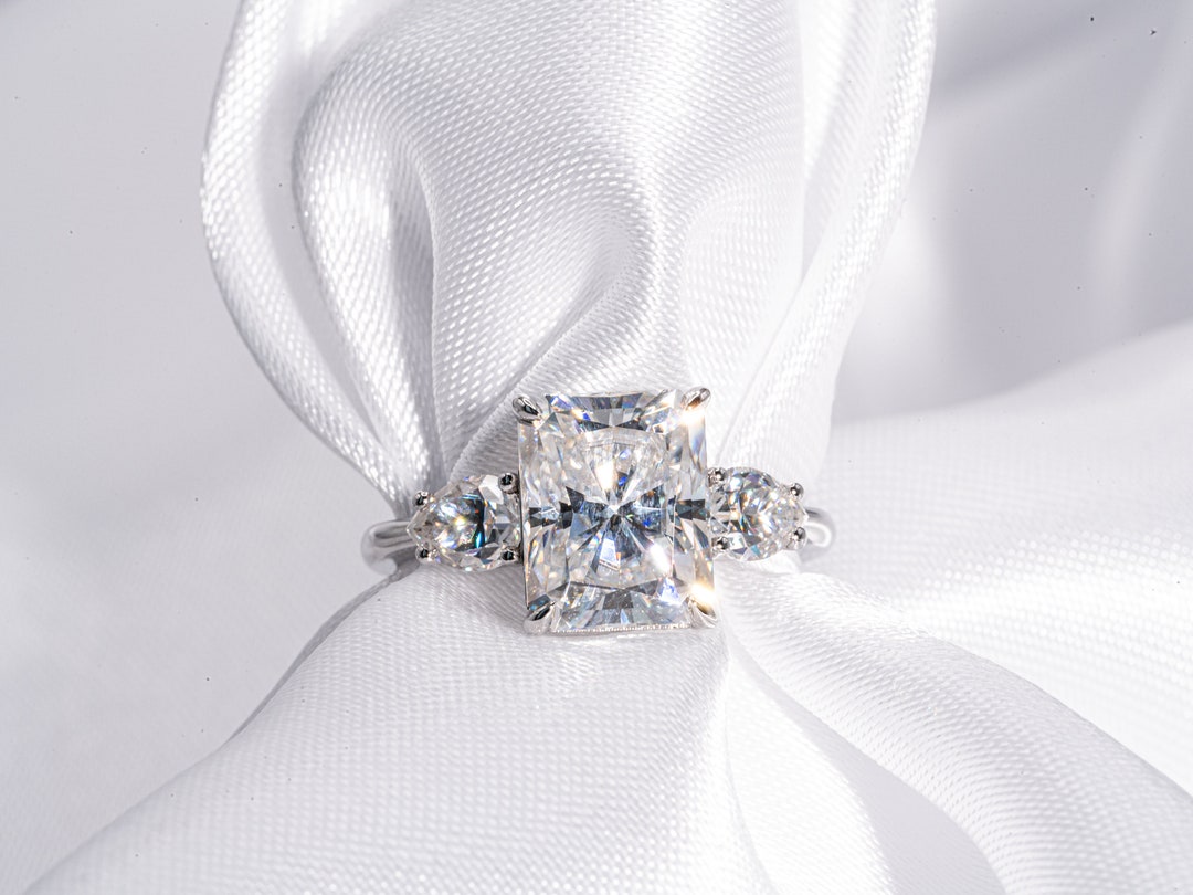 3 Carat Radiant Cut Pear Shaped Side-stone Moissanite Engagement Ring ...