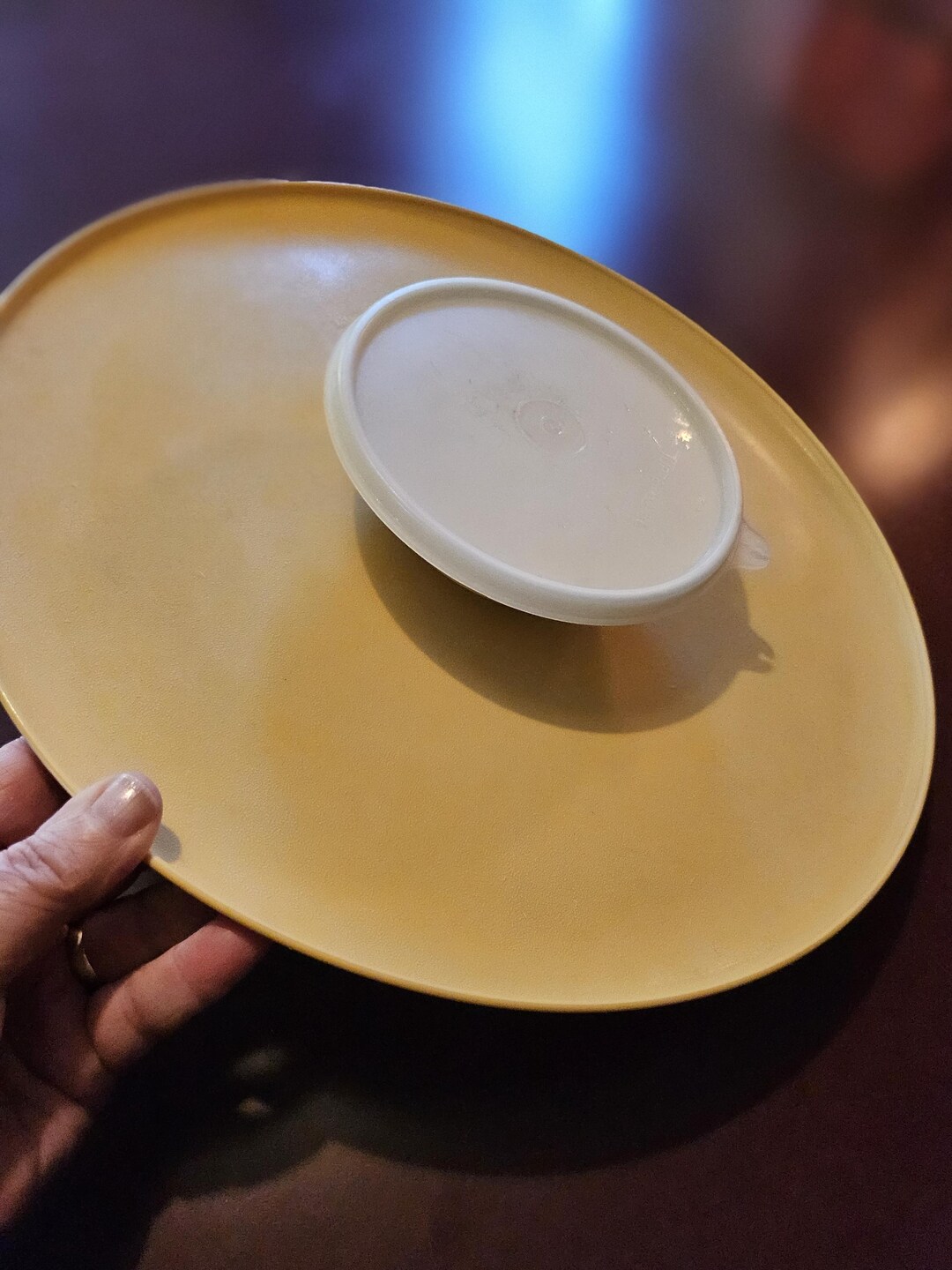 Tupperware Chip and Dip or Crudite Serveware...perfect. Harvest Gold ...