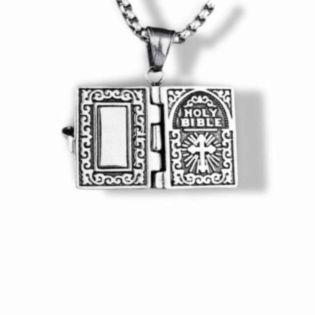 Holy Bible Necklace Vintage Page Turnable Religion Bible Necklace ...