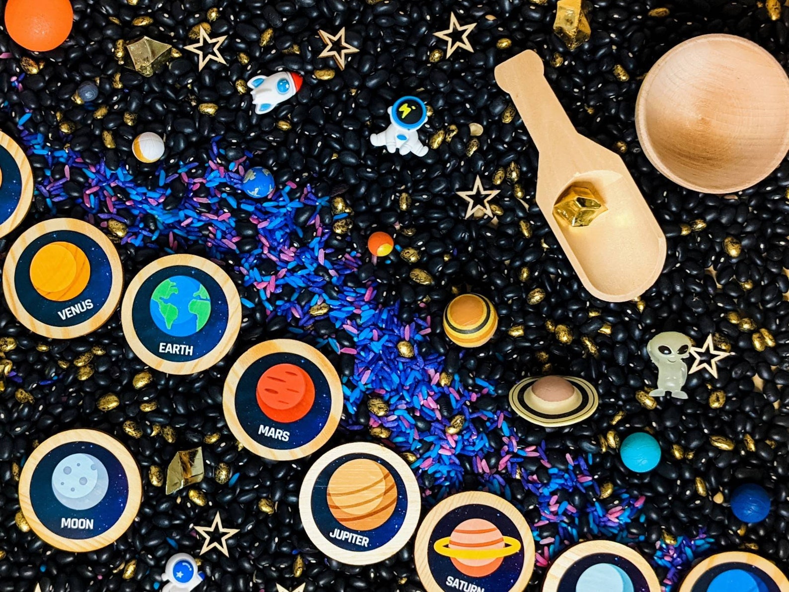 Outer Space Sensory Bin Pour and Play: Planets, Astronauts, Galaxy Rice ...