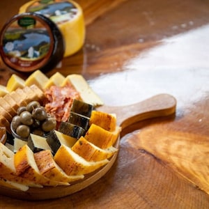 Azores Cheese Sao Jorge Island 7 Months Ripened 400g (14.11oz) Portugal ...