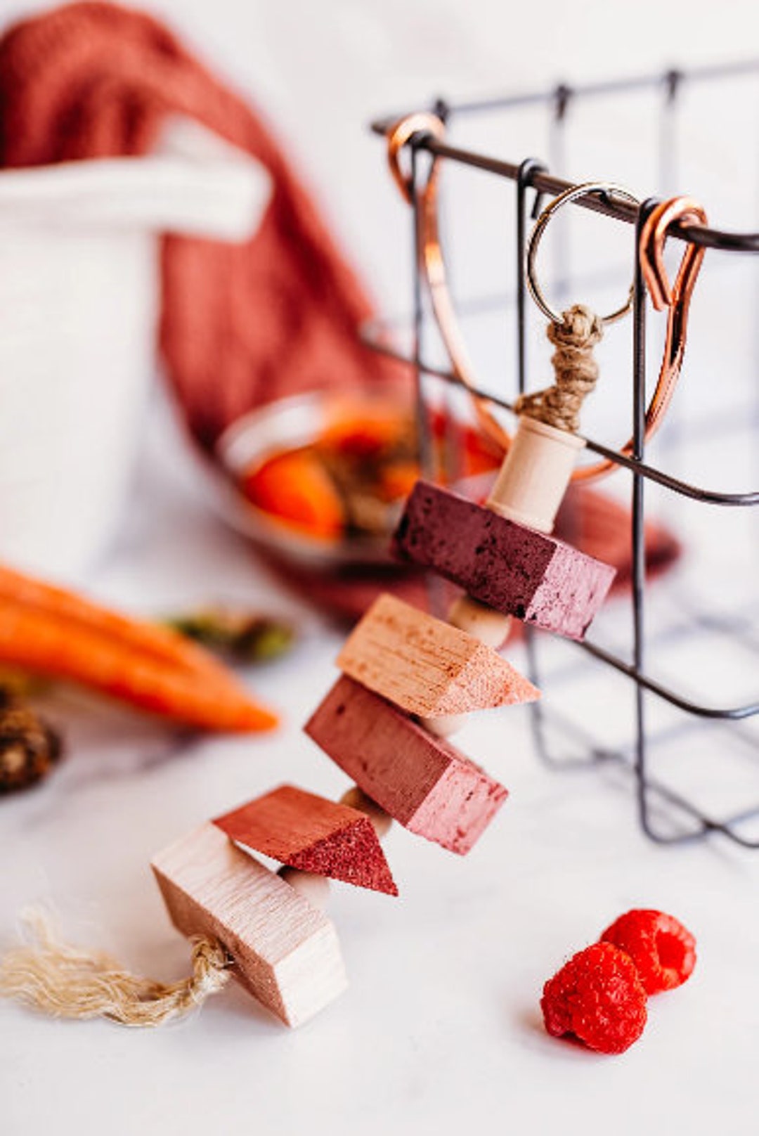 Very Berry Kabob Fruit Flavored Chew Toys for Rabbits, Guinea Pigs ...