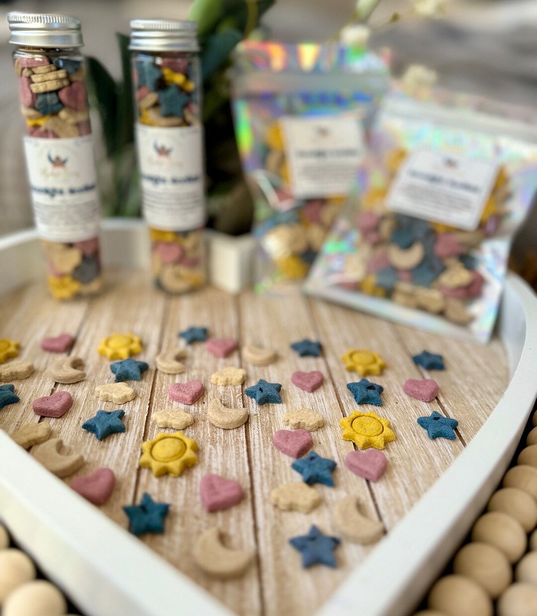 Moonlight Confetti 130 Delicious Bite Sized Treats for Rabbits, Guinea ...