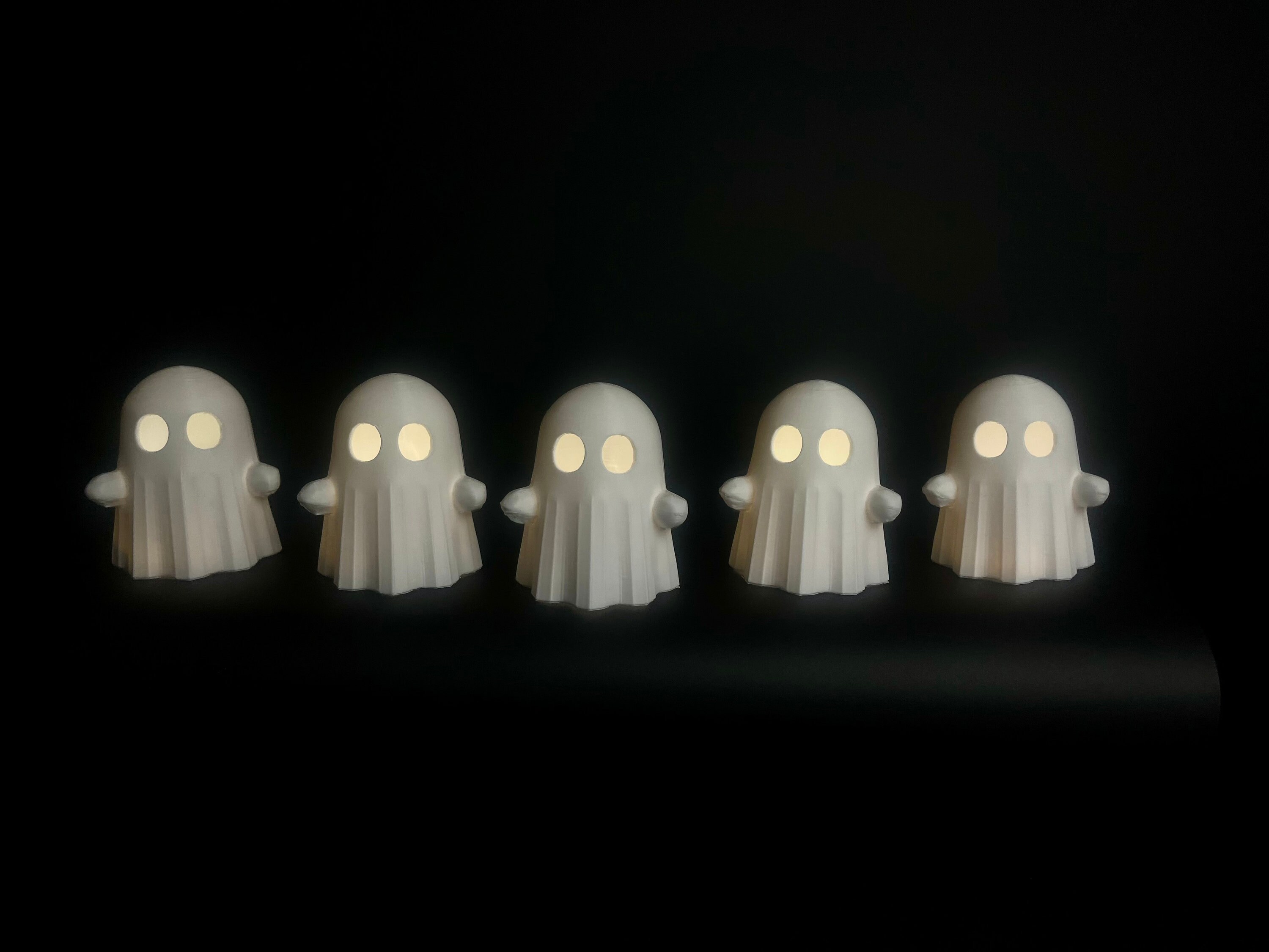 Ghost Light Halloween Ghost Statue Spooky Ghost LED Cute Ghost Light up ...