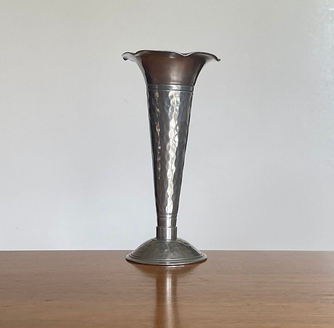 Vintage ‘bangka Pewter’ Vase | Fluted Shape With Hammered Finish ...