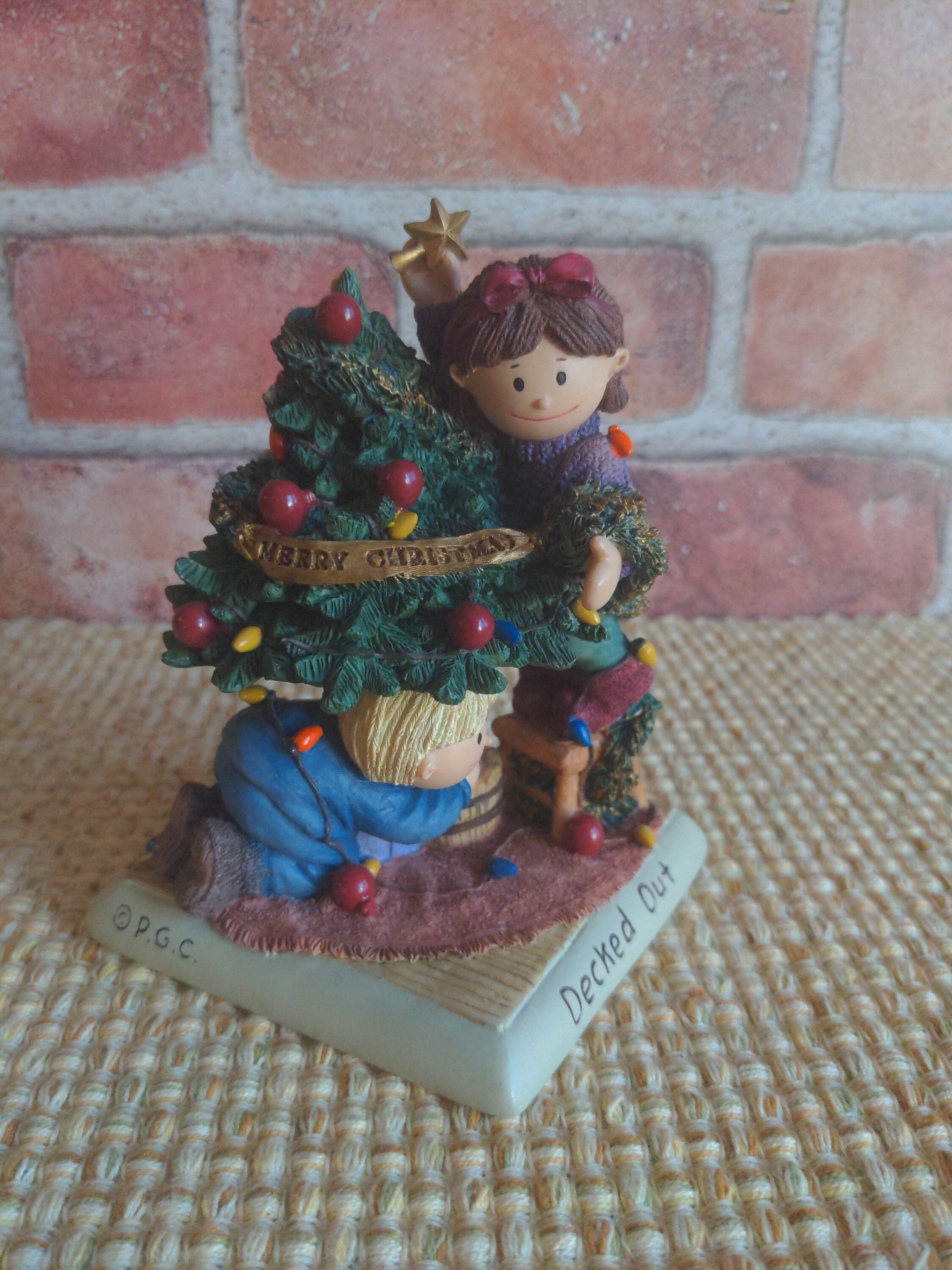 Christmas 1998 “decked Out ” Figurine by Zingle-berry Limited Edition ...