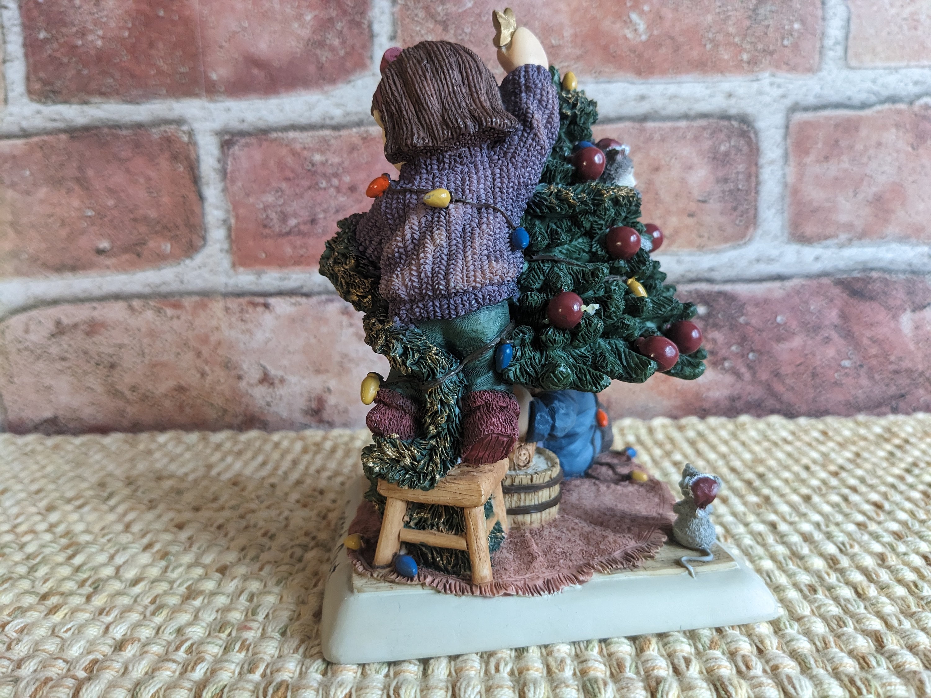 Christmas 1998 “decked Out ” Figurine by Zingle-berry Limited Edition ...