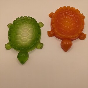 Two Bakelite Turtles Figures/trinket Holders One Orange and One Green ...