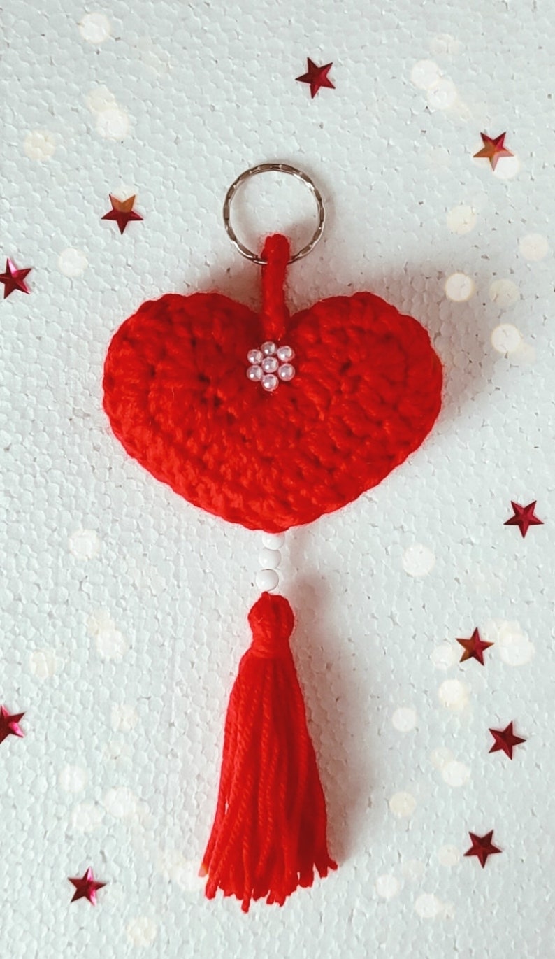 Heart Free Crochet Pattern Keychain, Valentine's Day Gift, Easy Crochet ...