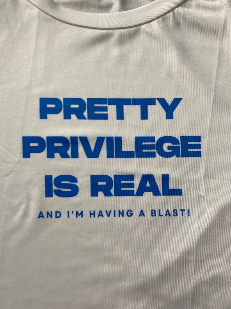 Pretty Privilege Baby Crop Tee Inspired Y2K Crop Top Trendy Graphic ...