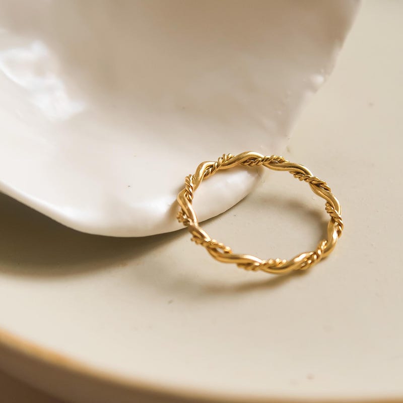 18k Gold Ring - Etsy